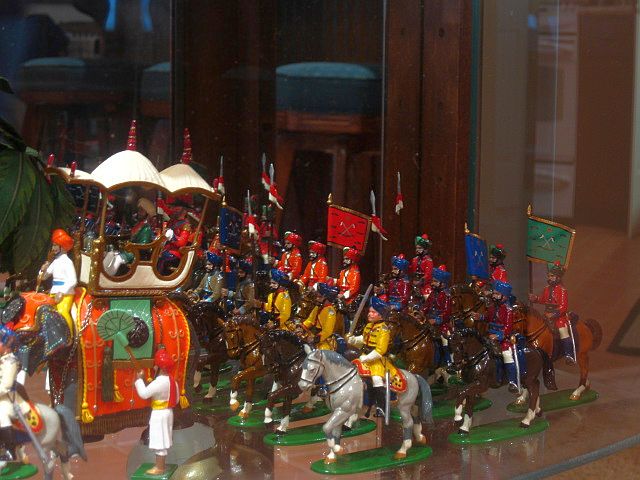 002 | Treefrog Treasures