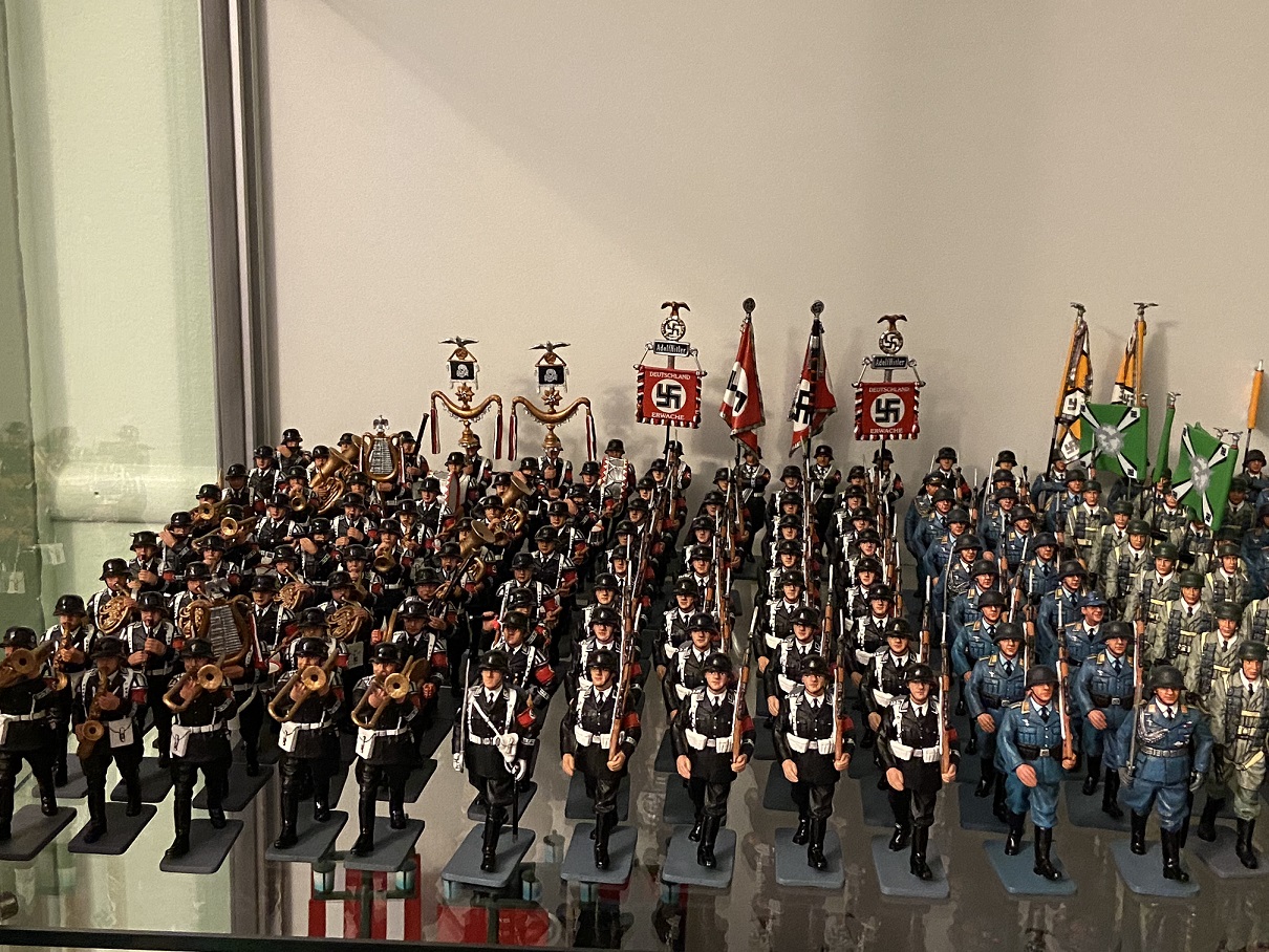 ber02 (2) | Treefrog Treasures