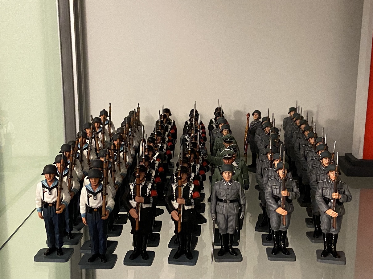 ber05 (2) | Treefrog Treasures