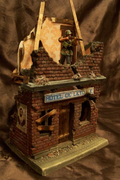 Build-a-rama customs | Treefrog Treasures