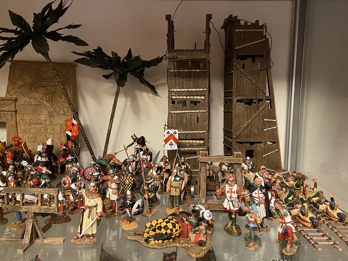 cr03 | Treefrog Treasures