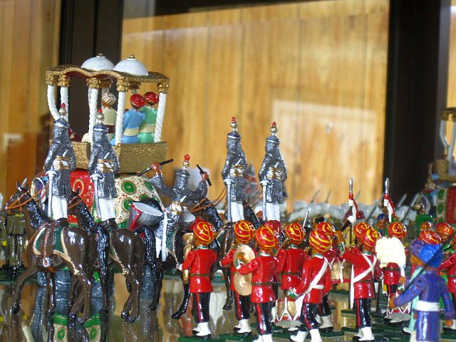 D1 Baroda Elephant;D149 and 149A Armoured Horsemen | Treefrog Treasures