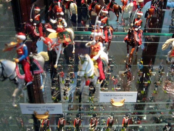 Imperial Display 002 | Treefrog Treasures