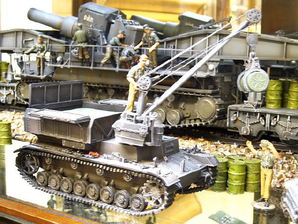 Karl Morser Loader by Figarti | Treefrog Treasures