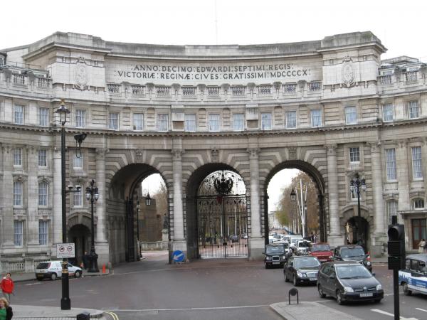 Marble Arch | Treefrog Treasures