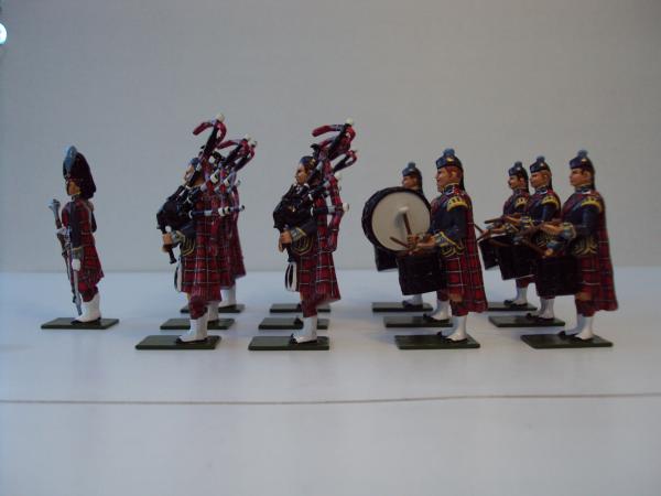RAF Leuchars Pipes and Drums | Treefrog Treasures