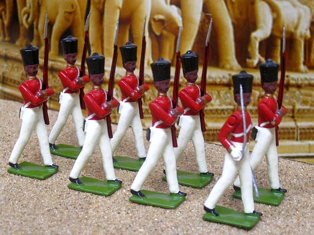 Set #145- Bodyguard of the Princess of Tanjore(8 pieces) | Treefrog Treasures