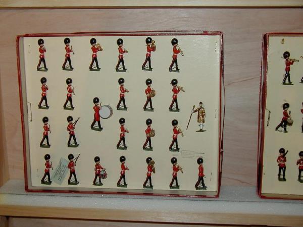 Set no. 2113 -- Full Band of the Grenadier Guards. A 25 piece band that was produced 1956-1960 ...