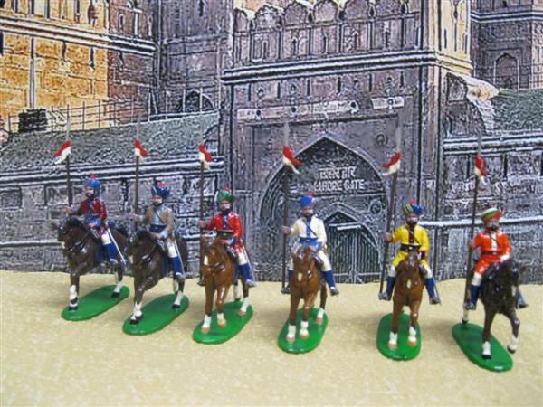 Tommy 1021 021 (Small) | Treefrog Treasures